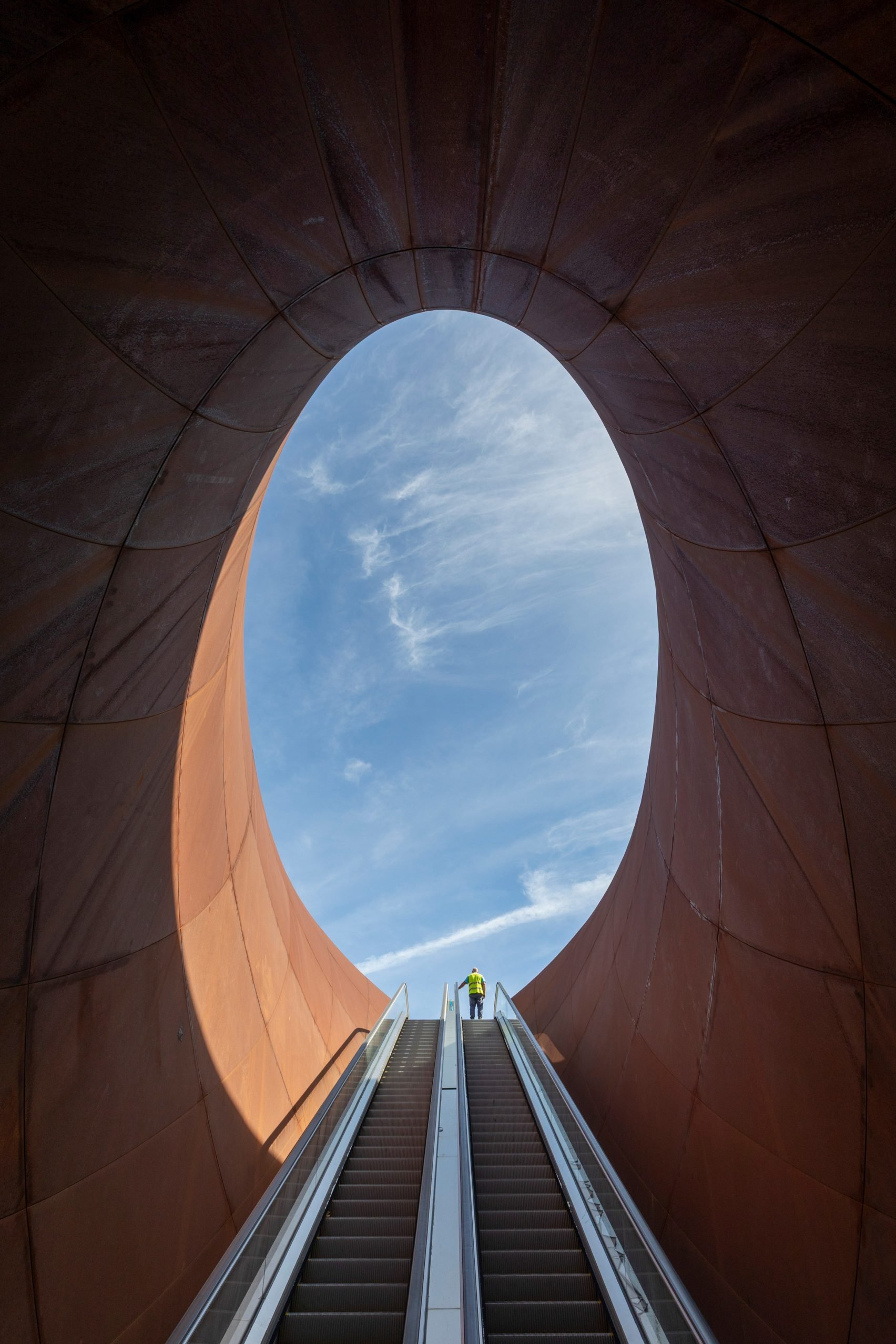 Anish Kapoor’s new Monte Sant’Angelo tube station – ART IS ALIVE