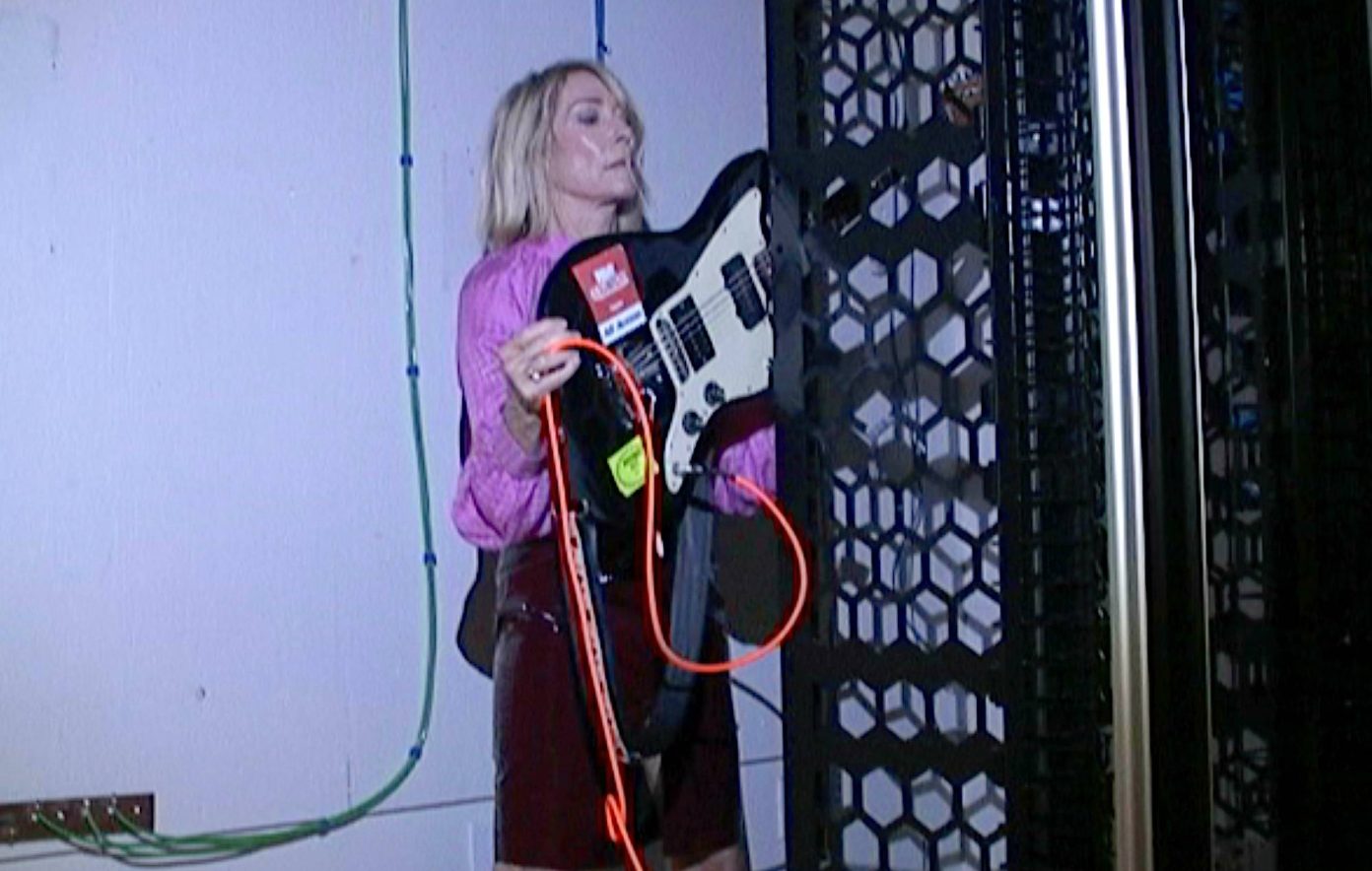 Kim Gordon is back – ART IS ALIVE